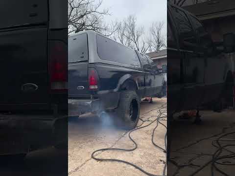 Unplugged 6.0 Powerstroke Coldstart — DieselTrucks.com